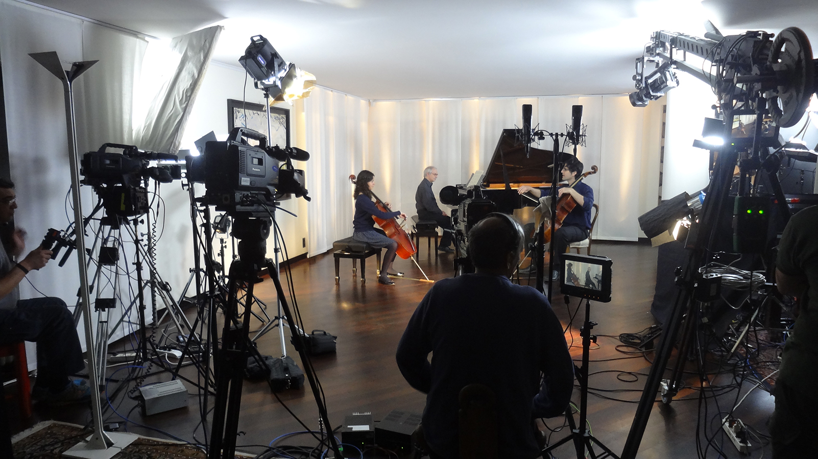 Inspiring classical music master classes — medici.tv